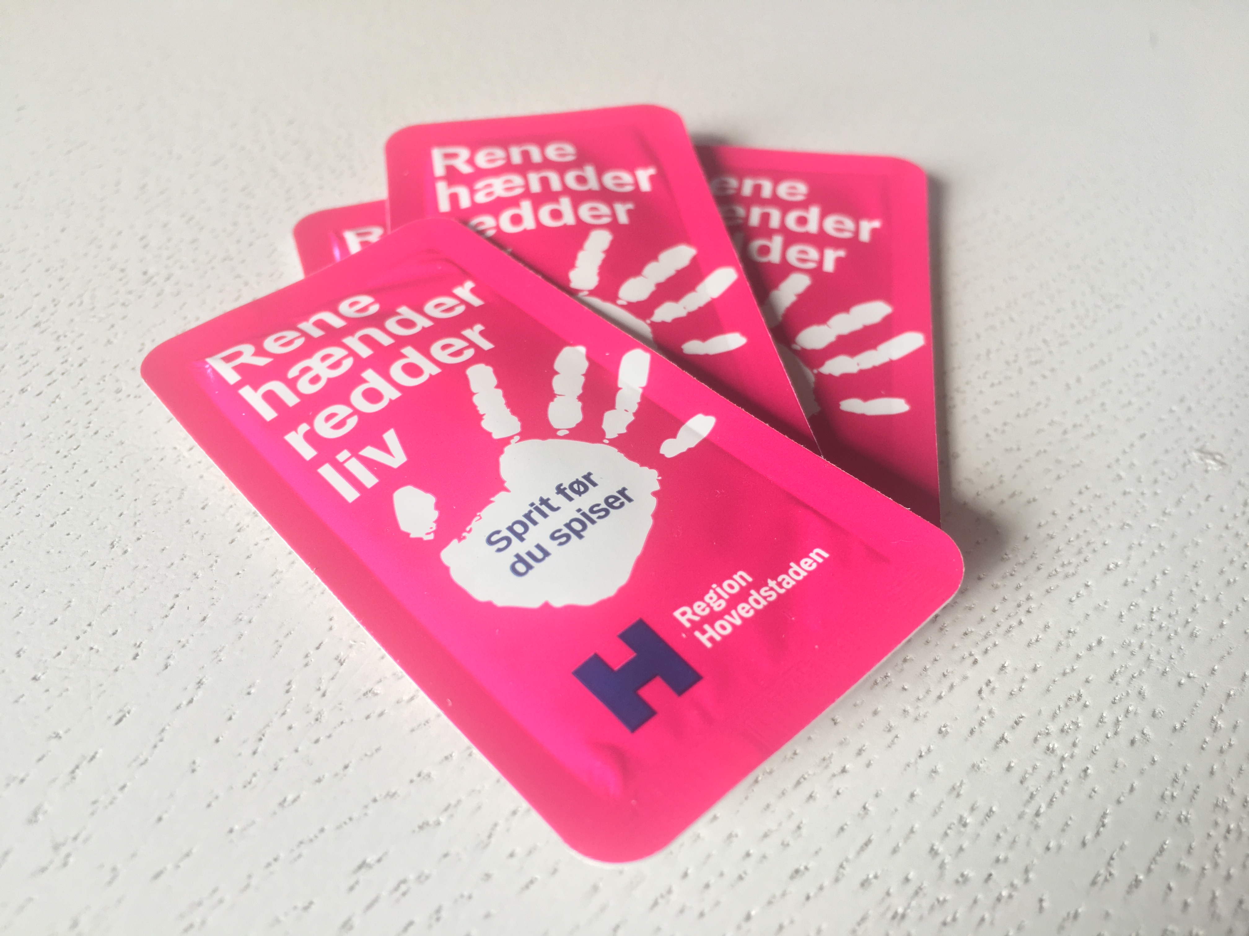 Apodan • Easysnap Technology • The One Hand Opening Technology